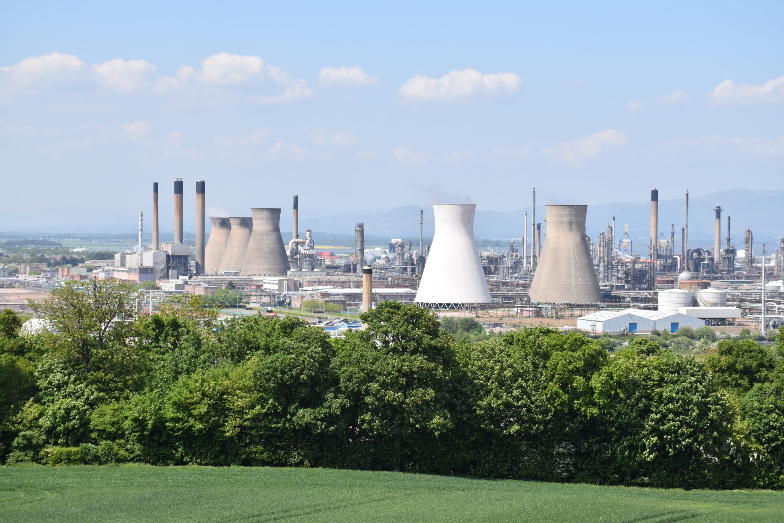 Confirmed: Grangemouth, the UK’s oldest refinery, is to close in 2025 ...