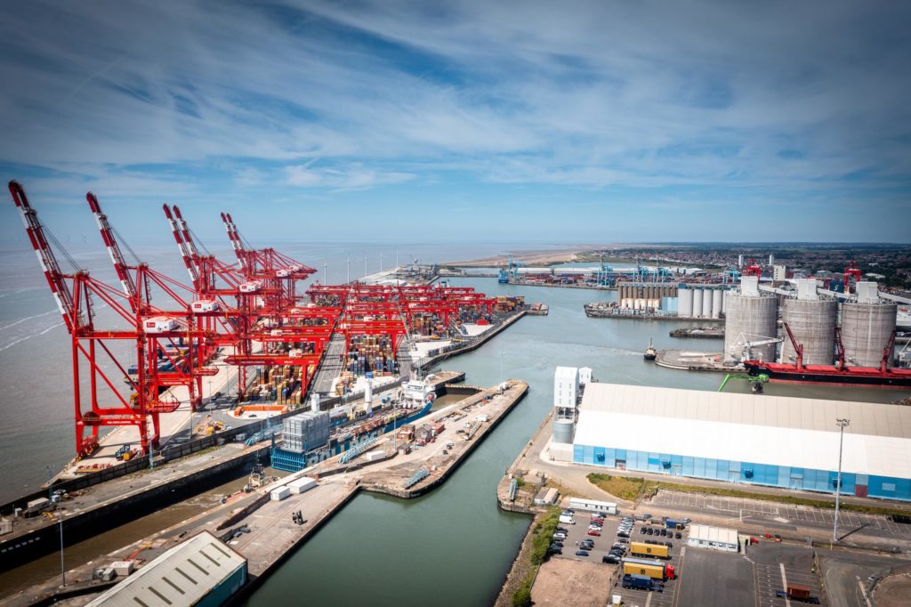 Multi-million pound hydrogen furnace for Stanlow refinery arrives in ...