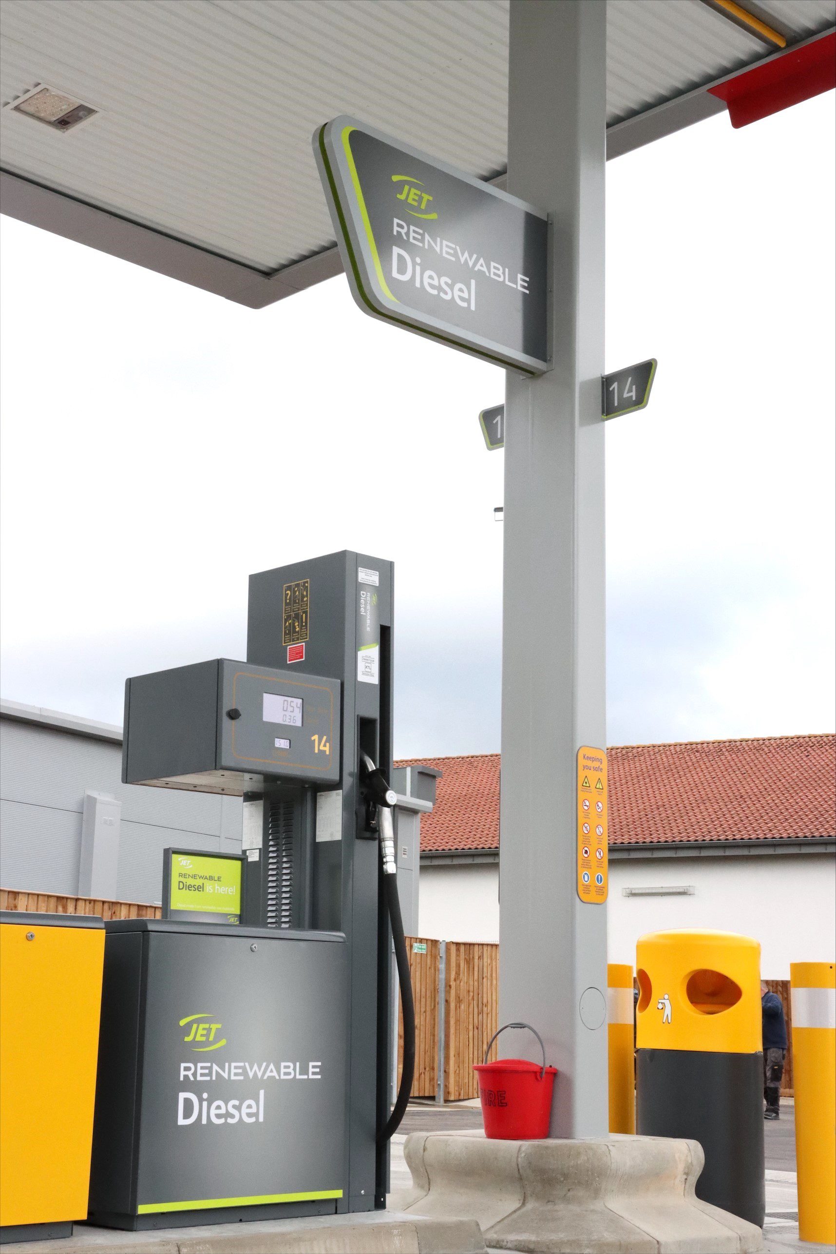 Renewable diesel added to fuel range as transformed JET garage reopens ...