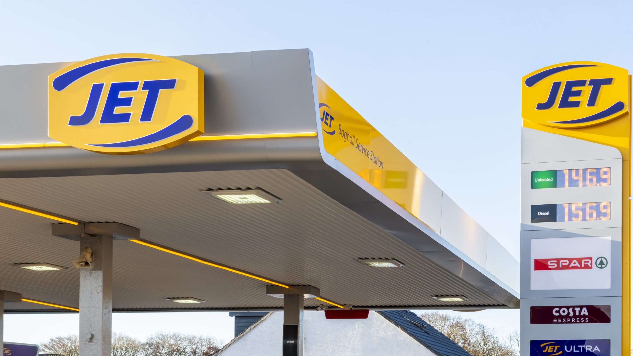 JET turns Scotland yellow and blue | Fuel Oil News